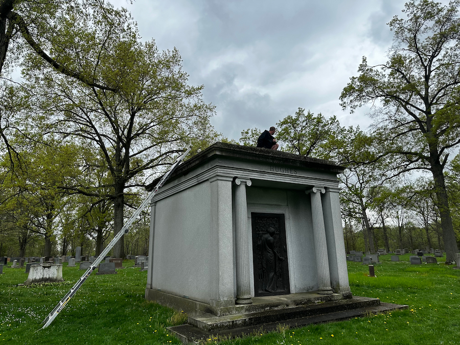 20 Cemeteries In Indiana That Accept Mausoleums